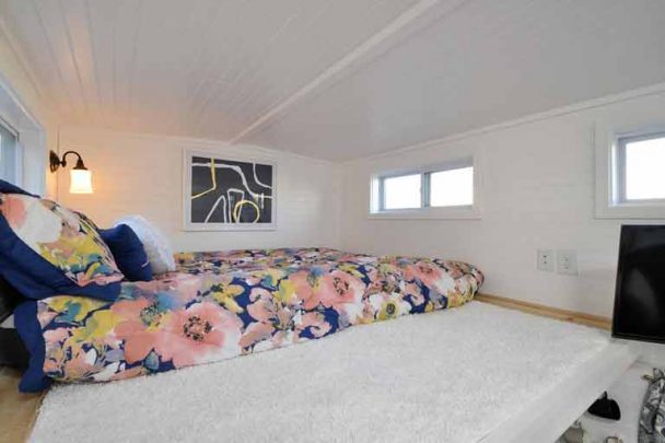 This 167 Square-Feet Tiny House Doesn't compromise In Comfort | Ascot